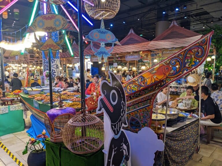 ICONSIAM Amazing SookSiam Celebration Food and Culture From 5 Regions ...